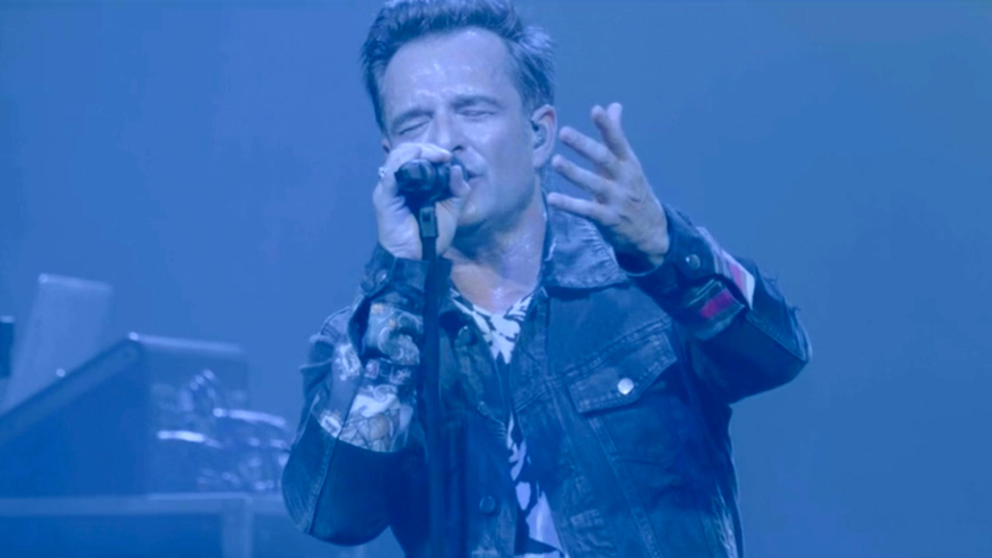 DAVID HALLYDAY : pack de communication, dates de diffusion, communiqués ...